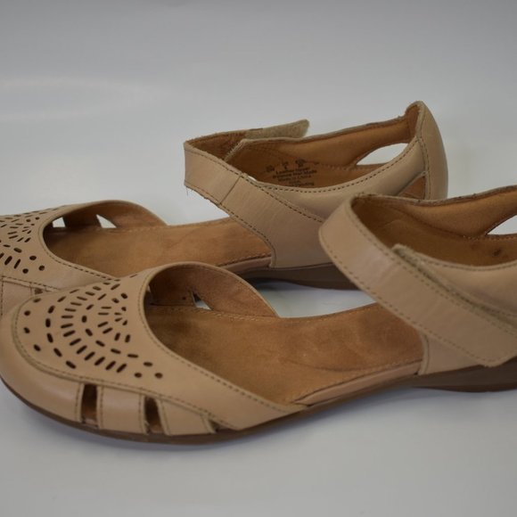 Naturalizer | Shoes | Naturalizer Womens Gail Flat Sandals Sz 8n | Poshmark